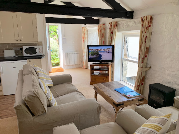 Trevarthian Holiday Homes - StayPlay