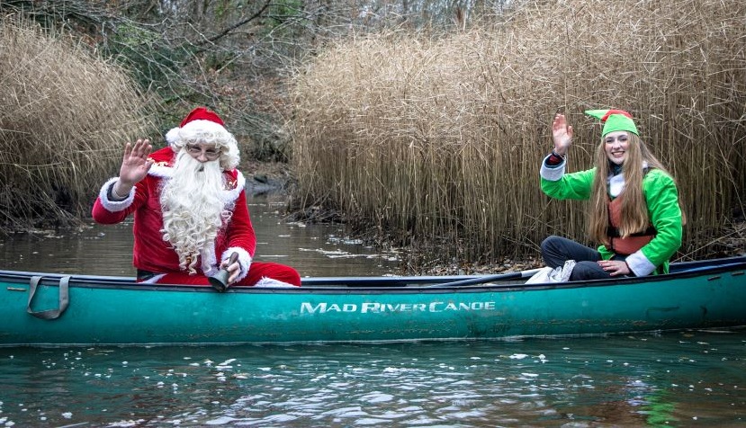Christmas Canoe Paddle - StayPlay